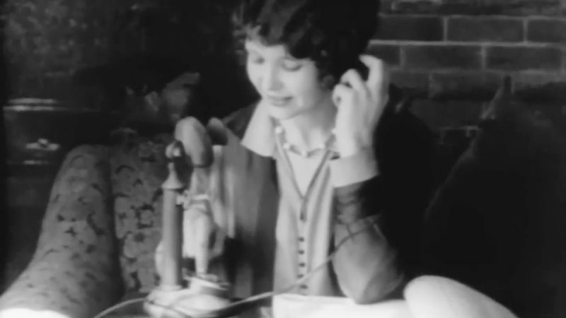 How to Use the Rotary Dial Phone: A Primer from 1927 | Open Culture