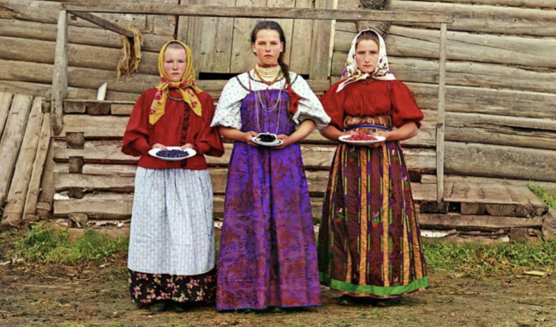 Tsarist Russia Comes To Life In Vivid Color Photographs Taken Circa 1905 1915 Open Culture