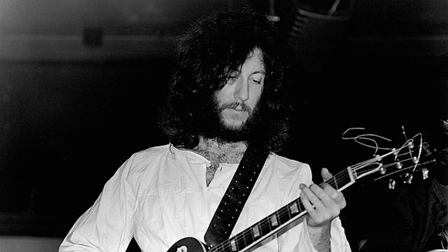 Watch Classic Performances by Peter Green (RIP), Founder of Fleetwood ...