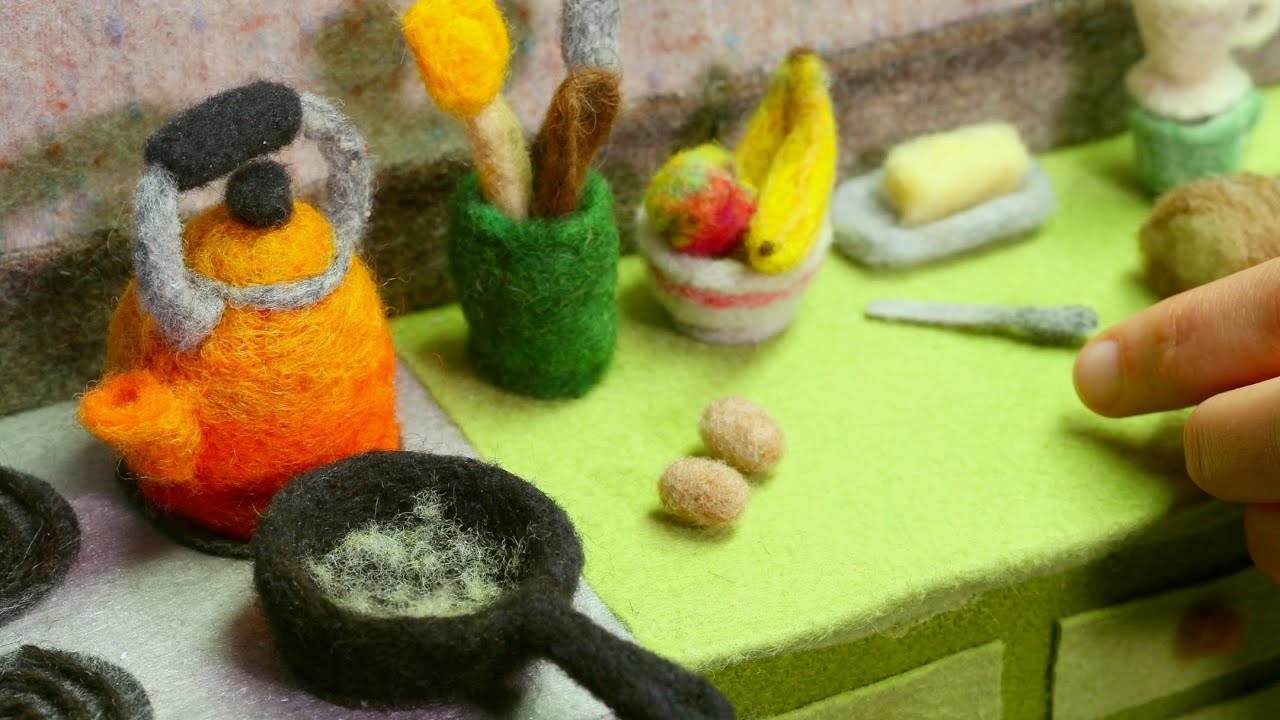 Cooking with Wool: Watch Mouthwatering Tiny Woolen Food Animations ...