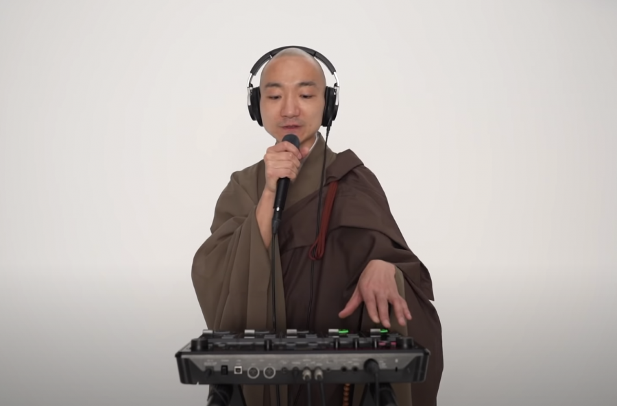 A Beatboxing Buddhist Monk Creates Music for Meditation | Open Culture