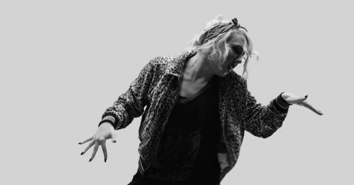 Stephen Fry Hates Dancing: Watch Fry’s Rant Against Dancing Get Turned ...