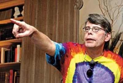 Stephen King on the Magic Moment When a Young Writer Reads a Published ...