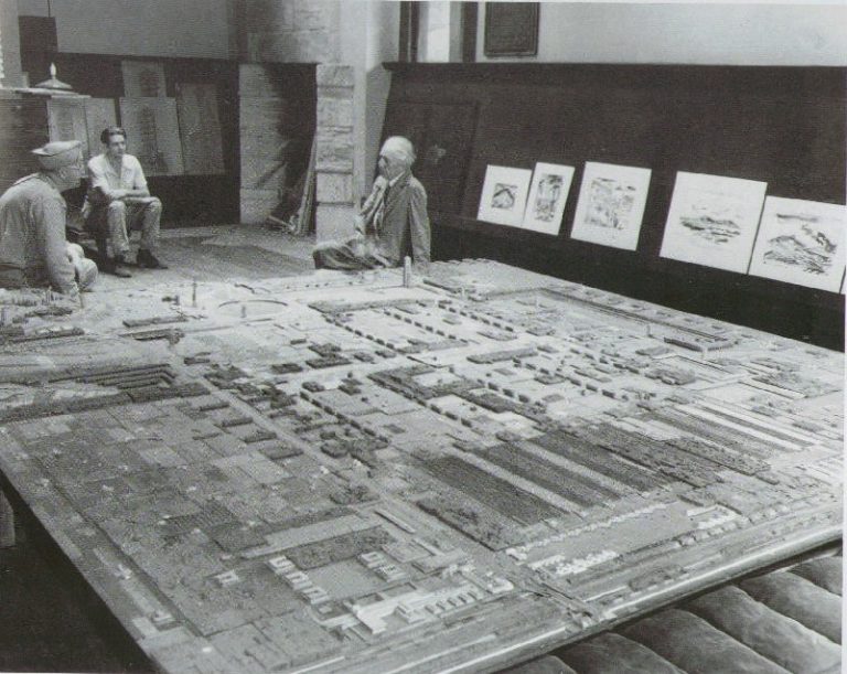 Frank Lloyd Wright Designs an Urban Utopia: See His Hand-Drawn Sketches ...