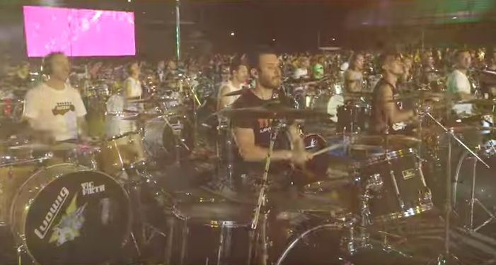 David Bowie's "Rebel Rebel" Performed Live by The Biggest Rock Band on ...